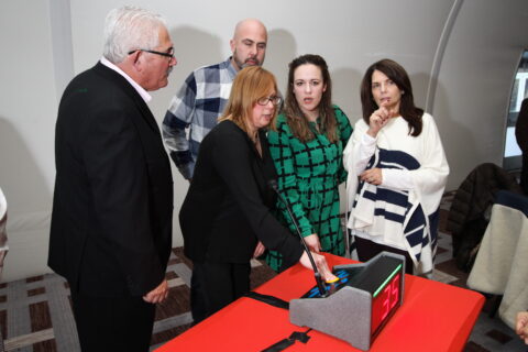 Team Building Brain Teasers | Strengthen Your Team's Bond